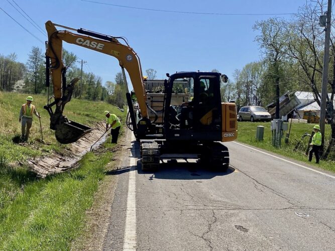 ODOT crews remind motorists to be safe while they are out working ...